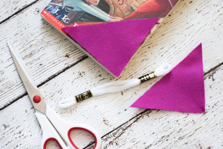  how To Make Felt Corner Bookmarks Typically Simple
